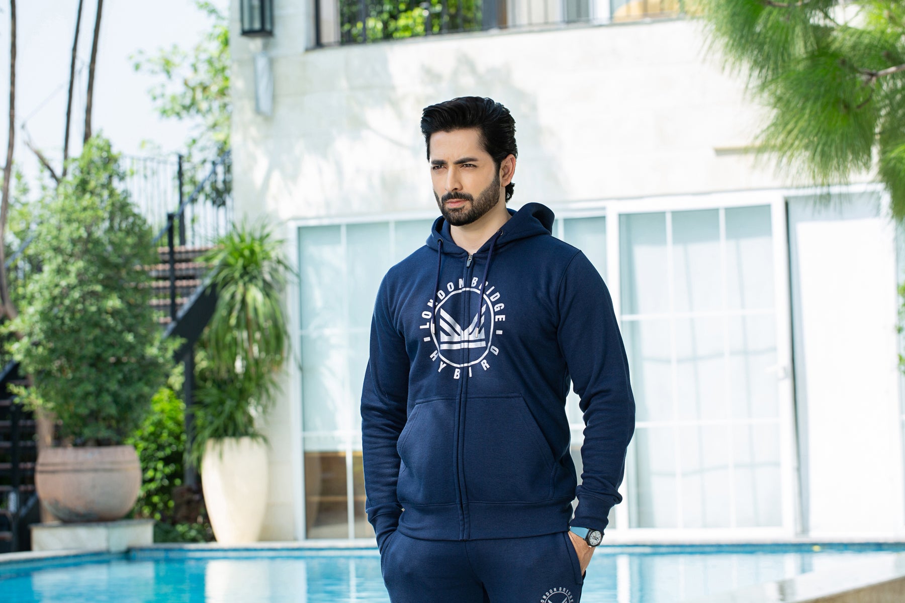 London Bridge Premium Clothing