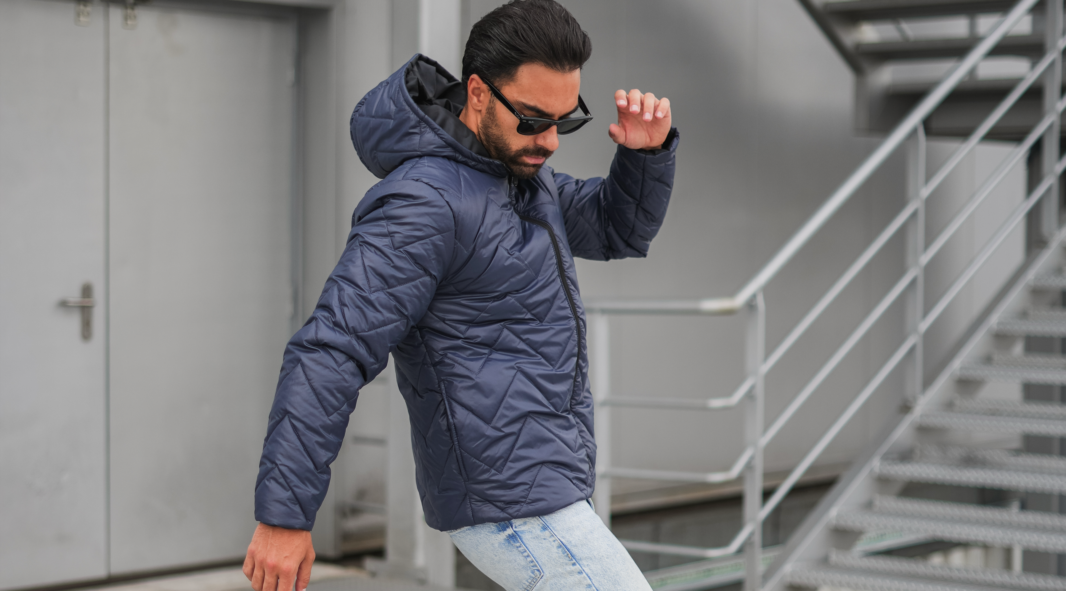 London Bridge Premium Clothing
